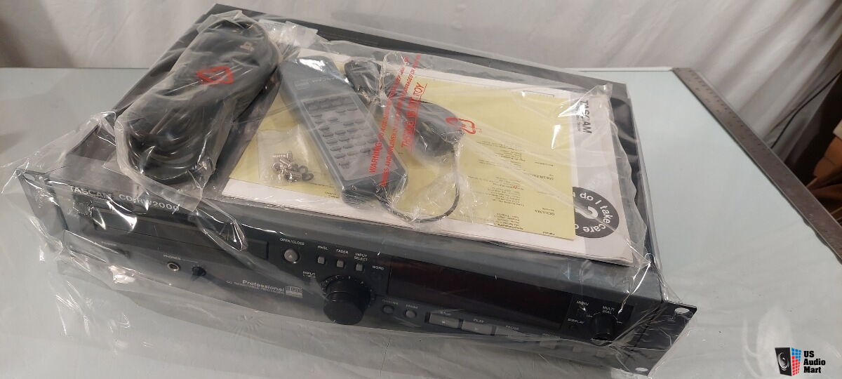 Tascam CD-RW2000