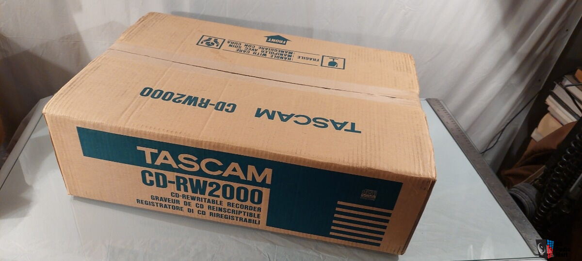 Tascam CD-RW2000 Photo #4988512 - US Audio Mart