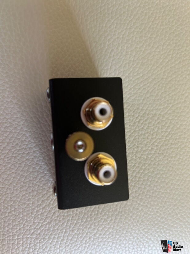 VPI RCA Junction box with standard wire