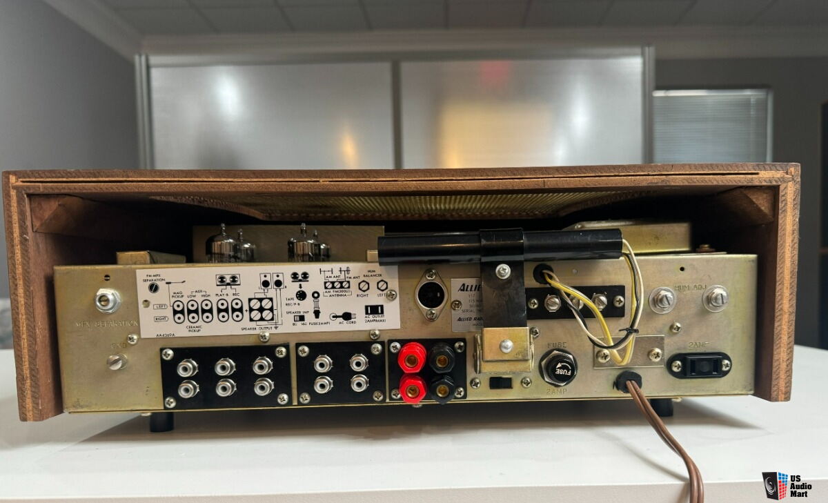 Vintage Hi-Fi Allied 333 vacuum tube stereo receiver - Wood cover Photo ...