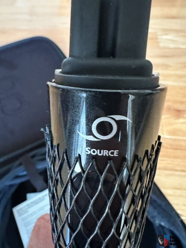 AudioQuest Hurricane Source AC Cable 2m - Like New Photo #4998131 - US ...