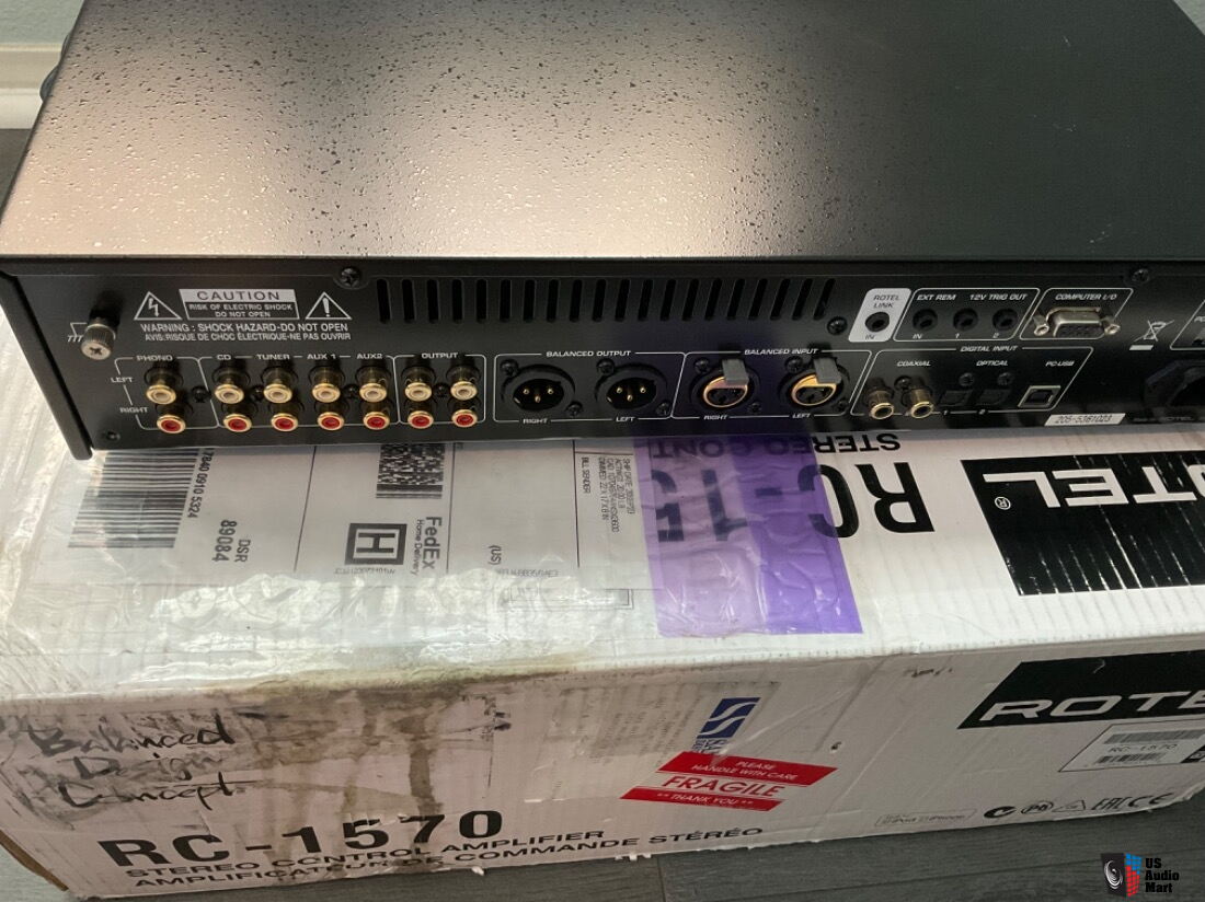 Rotel RC-1570 Preamplifier w/Phono, PC-USB, Bluetooth, Balanced In/Out ...