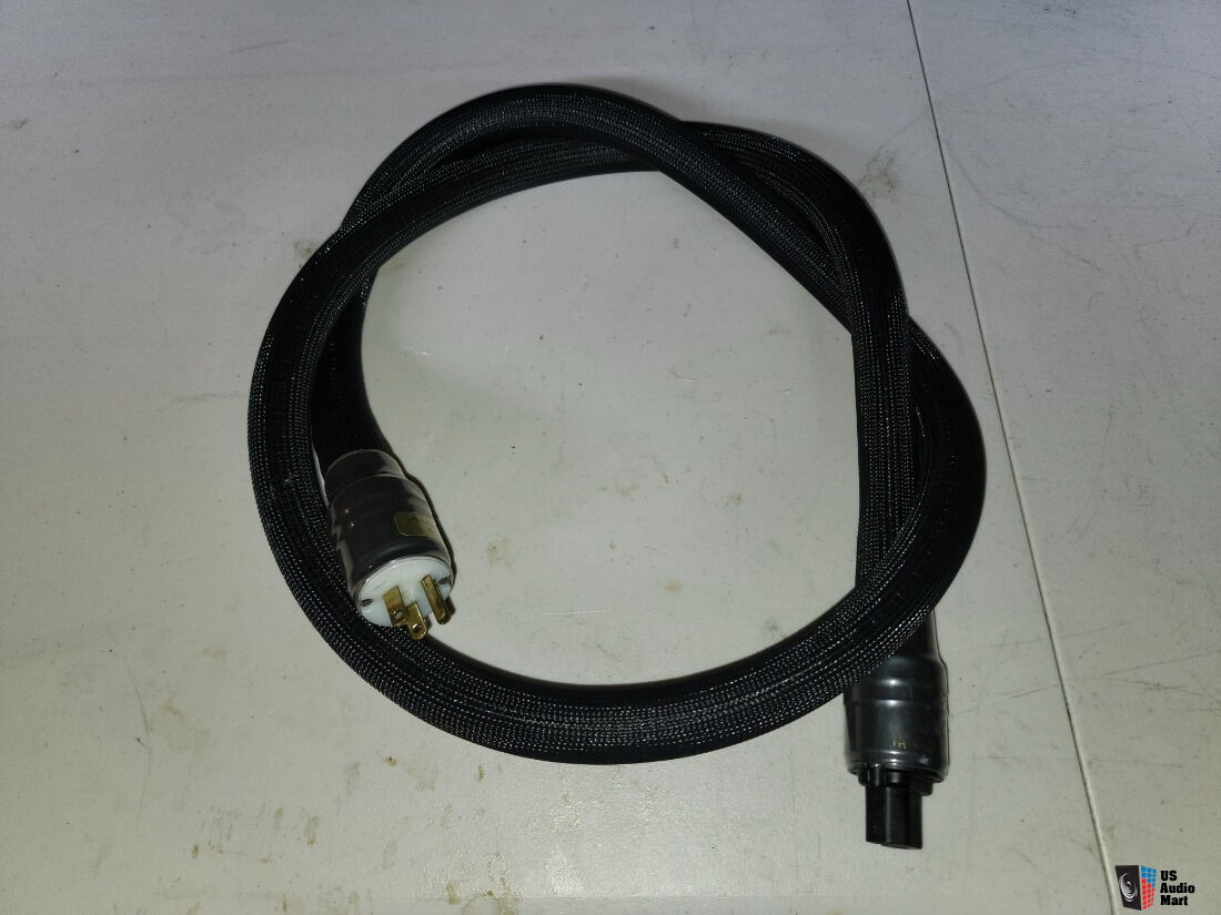 Shunyata Black Mamba Helix CX high current power cable