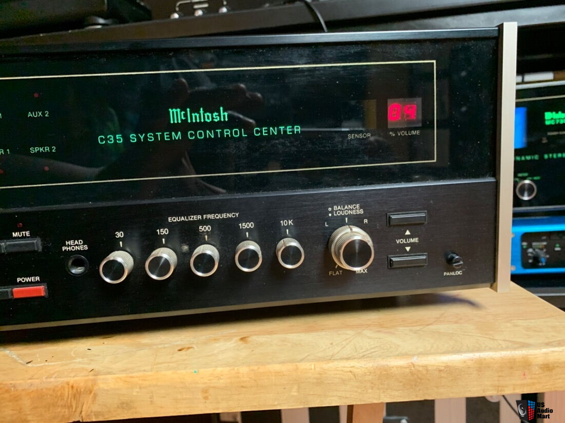 McIntosh C35 Control Center Preamplifier Photo #5000684 - US Audio Mart