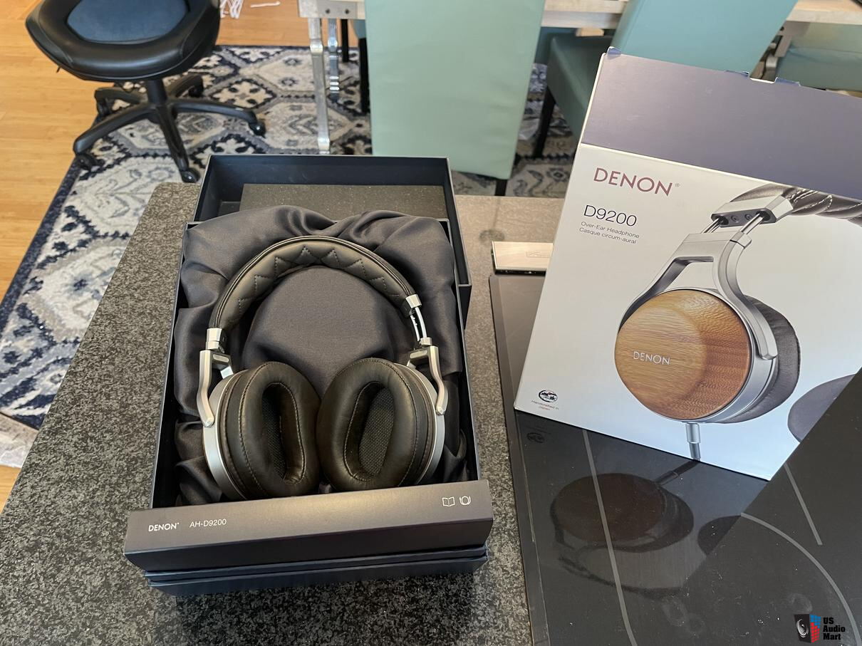 Denon AH-D9200 Headphones Photo #5003910 - Canuck Audio Mart