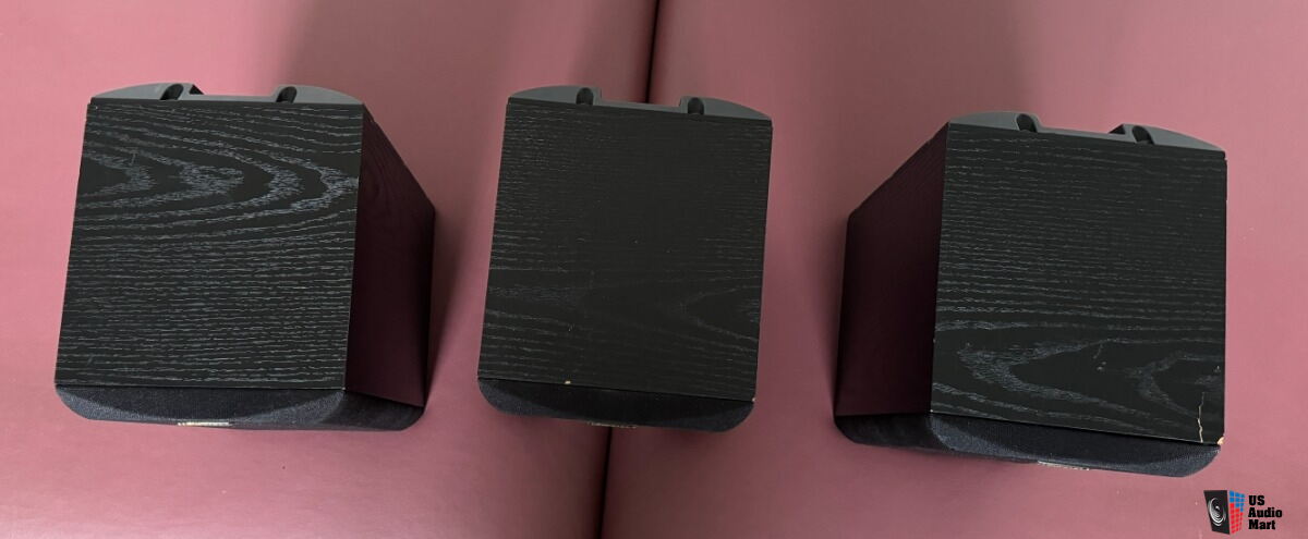3) black Paradigm Atom V2 bookshelf speakers with (2) stands Photo ...