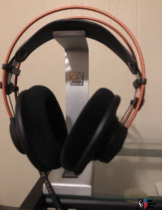 AKG K712 Pro ,Cardas cable,custom AKG stand bundle For Sale - US Audio Mart