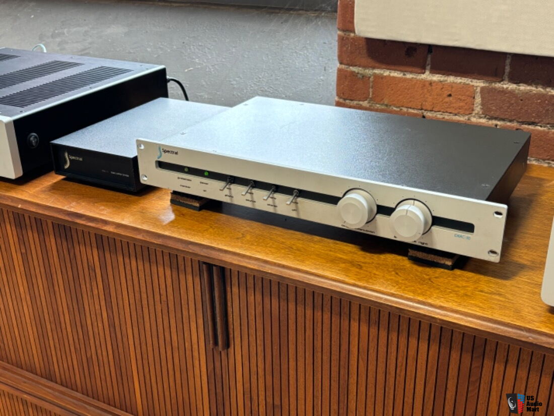 Spectral, DMC-10 "Gamma Edition" Preamp - Extraordinary Component Photo ...