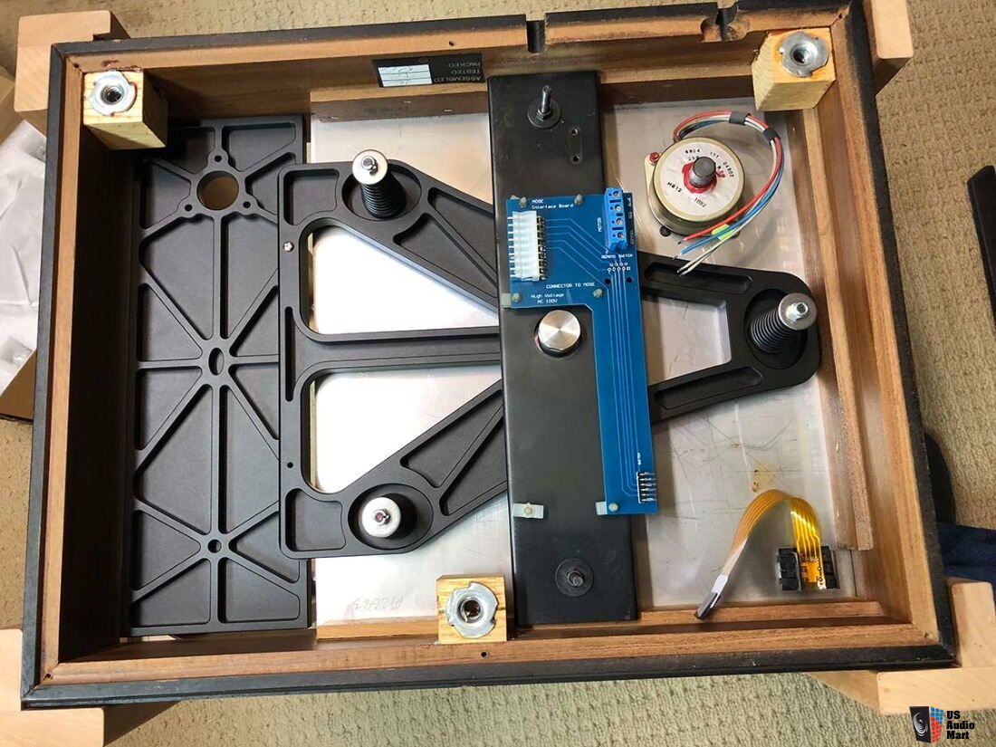 Linn LP12 - Karousel, Mober Subchassis, Mose, w/extras but no tonearm ...