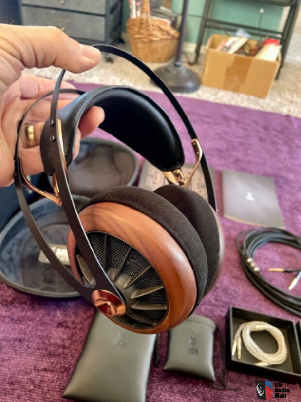 Meze 109 Pro open back headphones with EXTRA cables Photo #5018484 - US ...