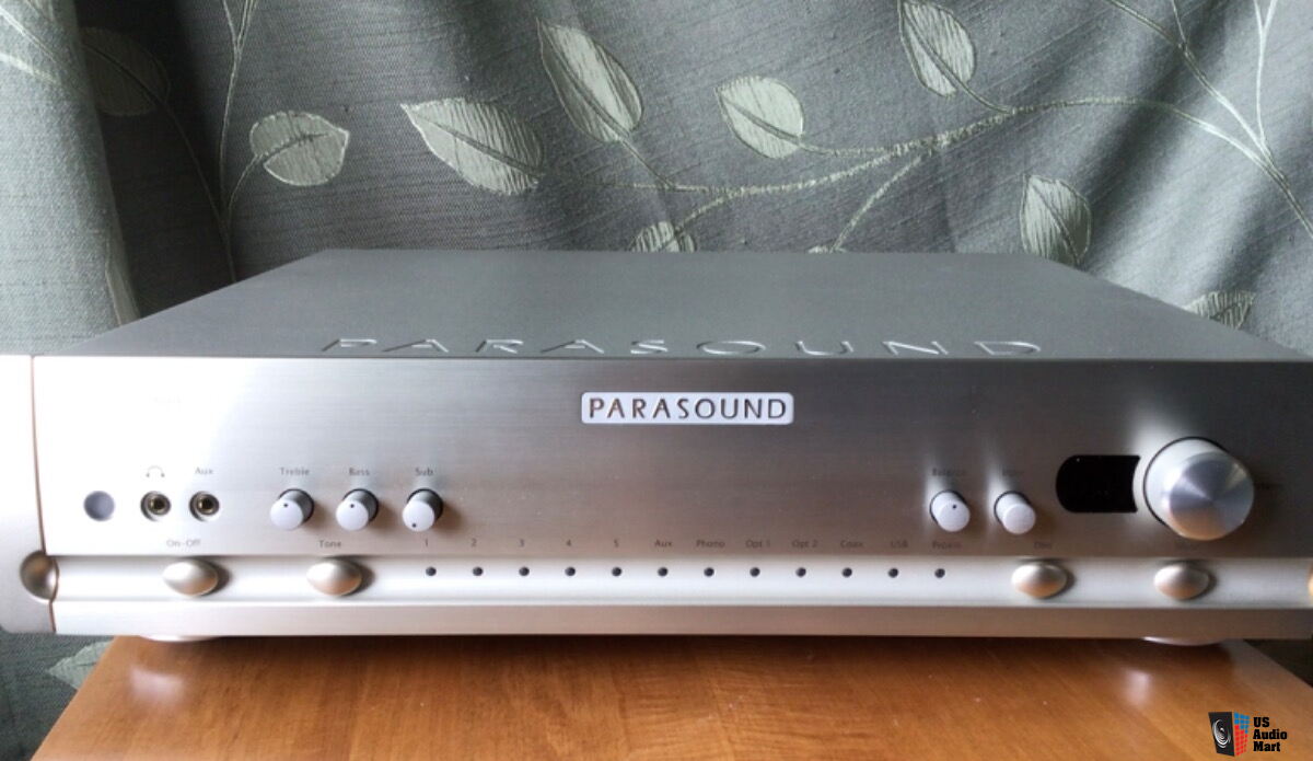 Parasound Halo P6 pre amp For Sale - Aussie Audio Mart