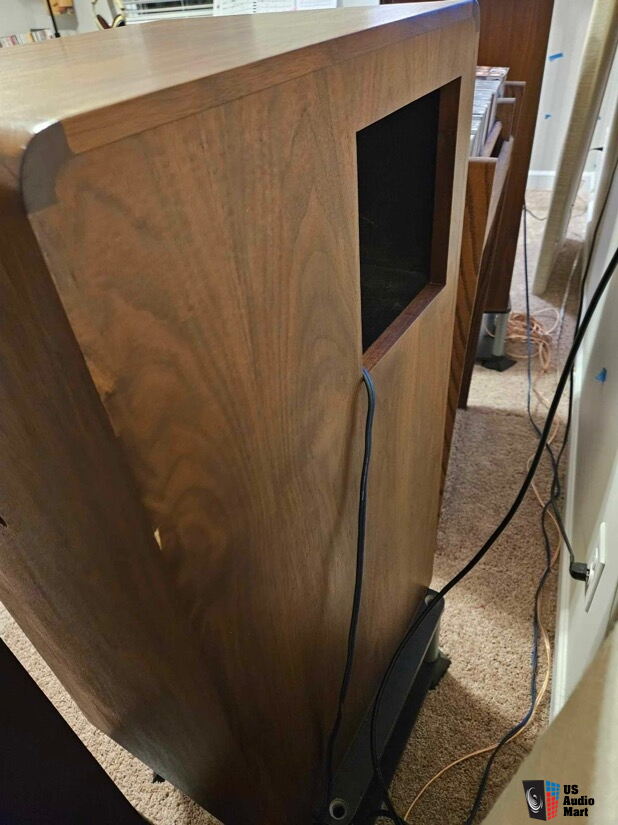 ADS 910 Loudspeakers - RARE Photo #5020452 - US Audio Mart