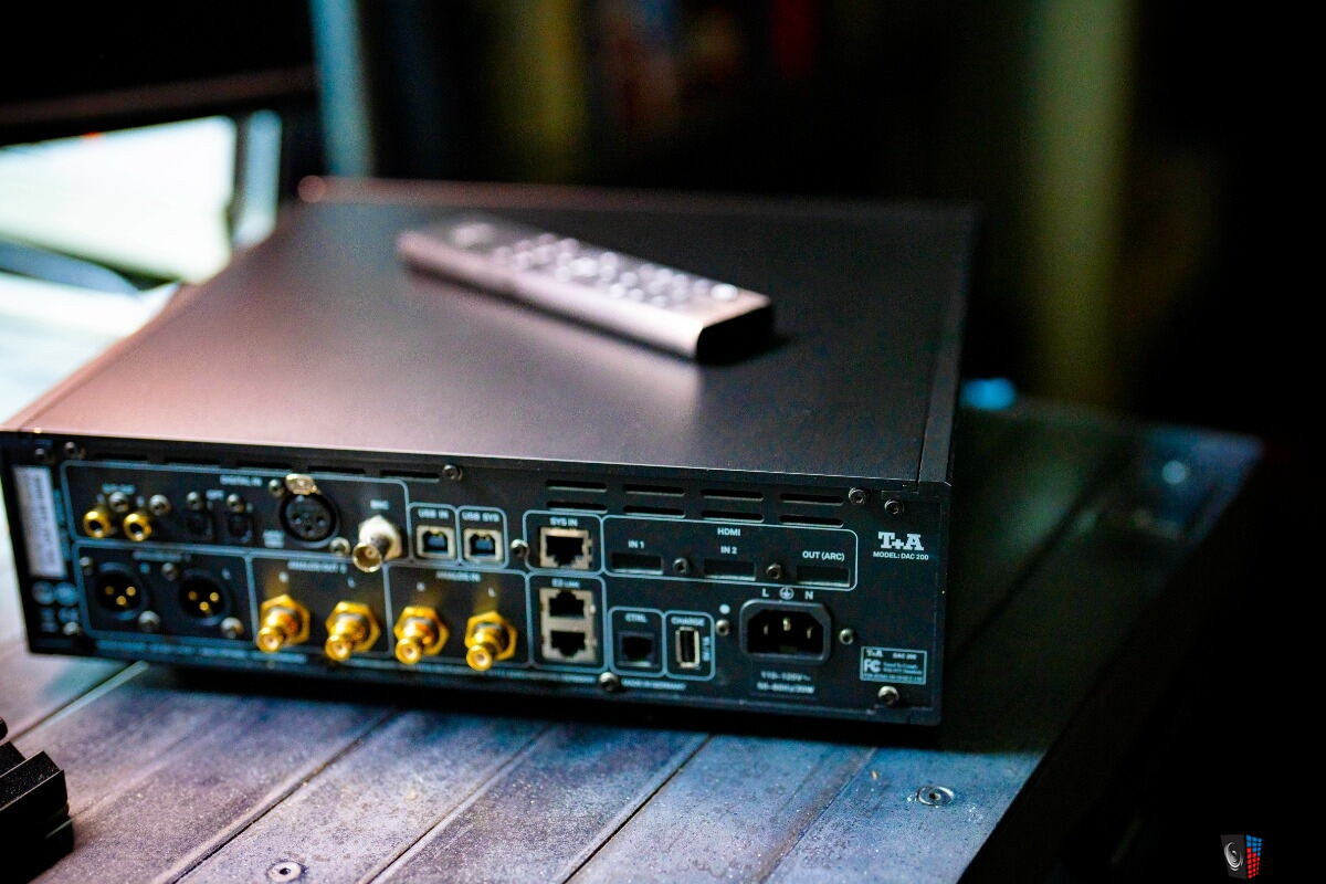 Brand NEW T+A DAC 200 Photo #5021601 - US Audio Mart