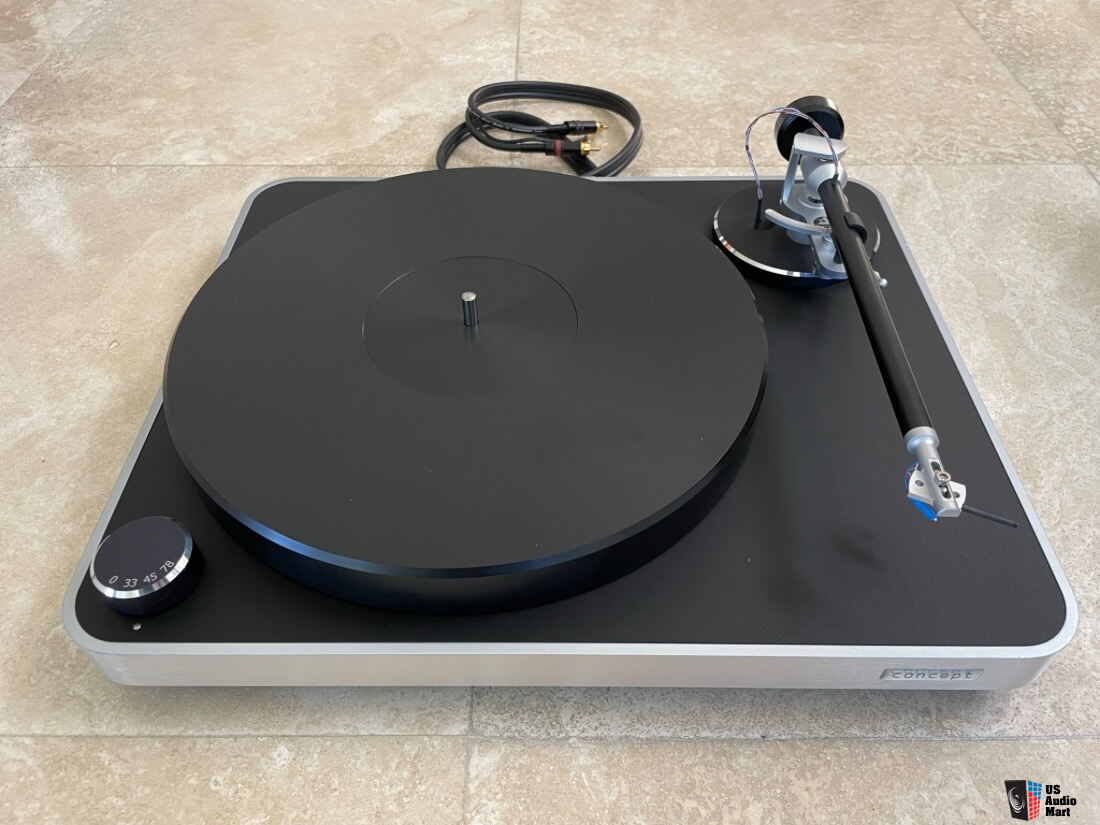 Clearaudio Concept Turntable, Black/Silver Finish, Excellent condition ...