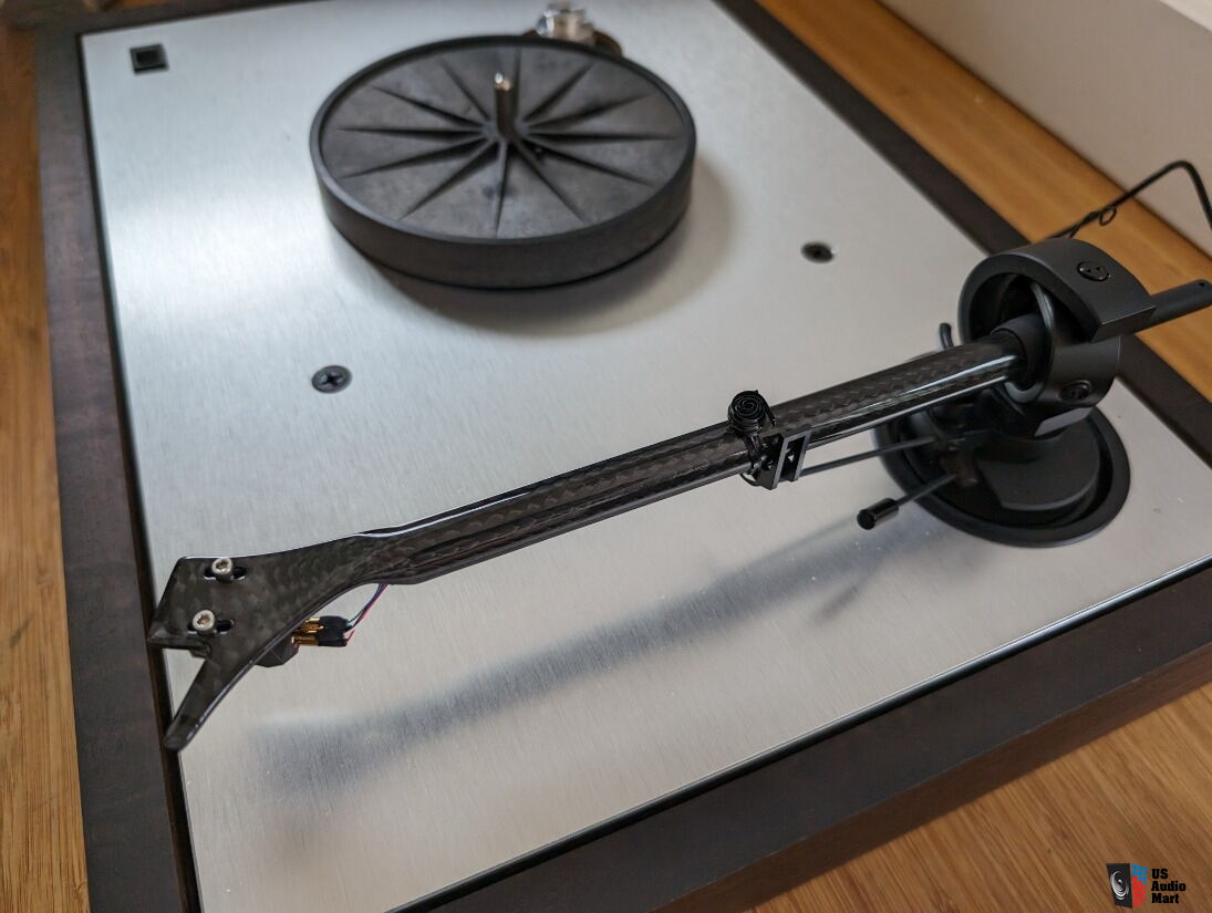 Pro-ject Classic turntable Photo #5022558 - US Audio Mart