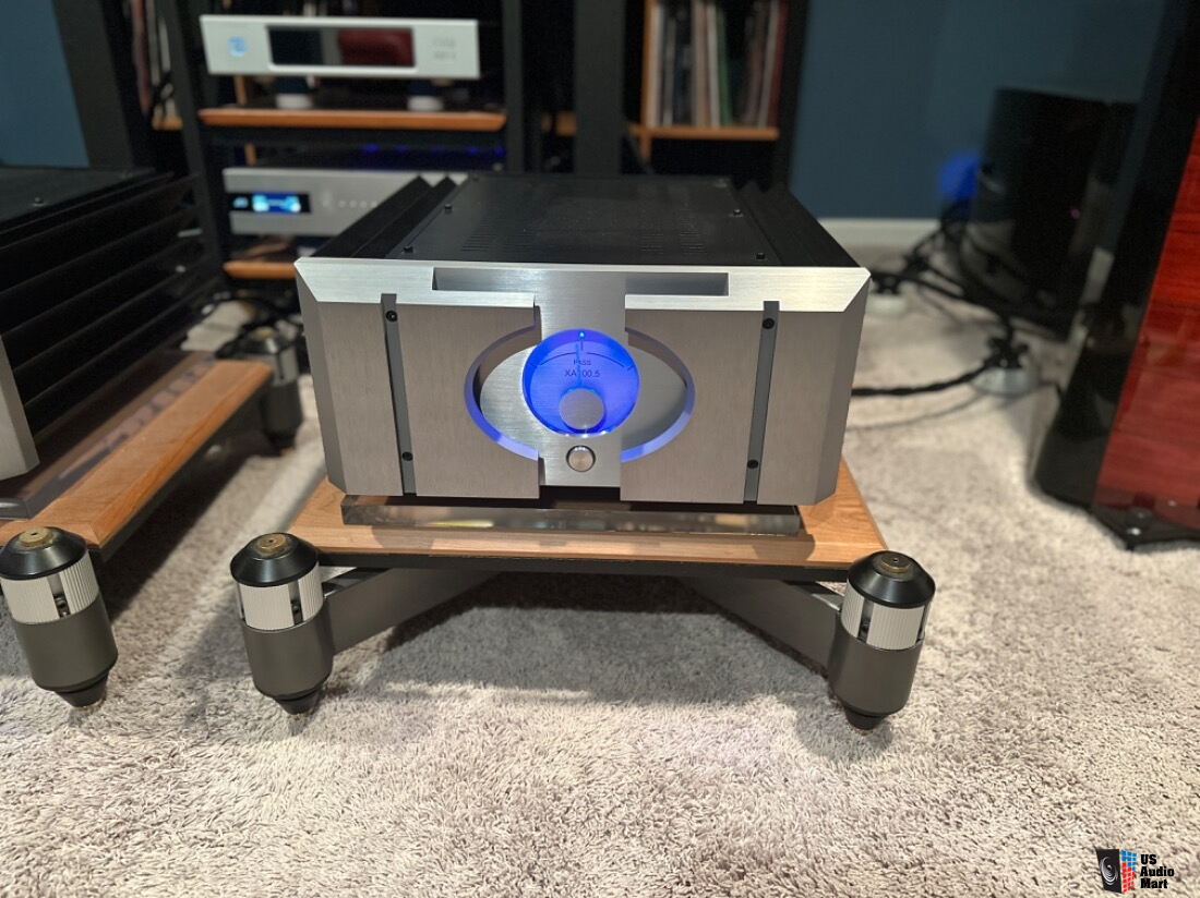 Adona Zero CS1 Amplifier Stand (One Unit For Sale Only) For Sale - US ...