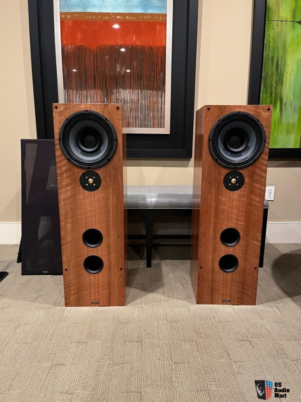 Tekton Lore w/Curly Walnut Veneer (Local Sale in Seattle/Tacoma area ...