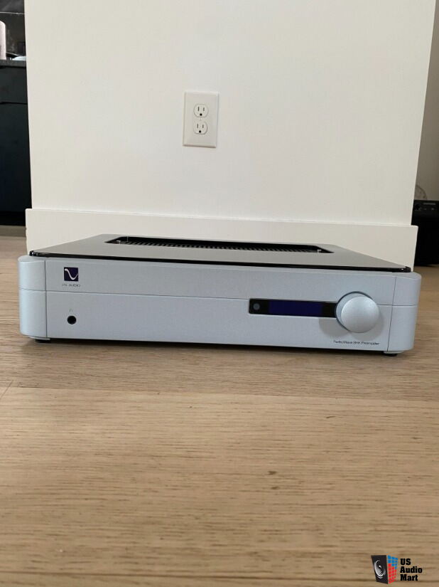 PS Audio BHK Signature Preamp