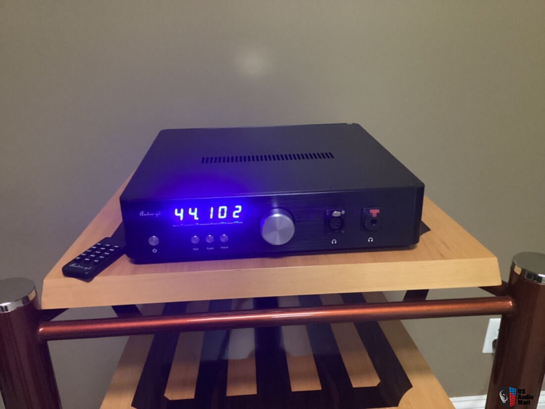 Audio gd R28 mkII r2r pcm/dxd/dsd ladder dac Photo #5032372 - US Audio Mart