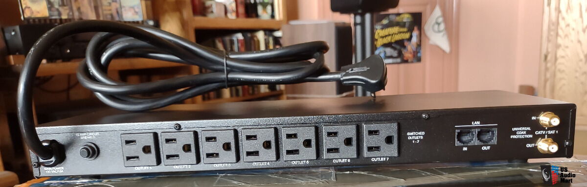 Panamax MR4000 Power Management $160 Shipping Included