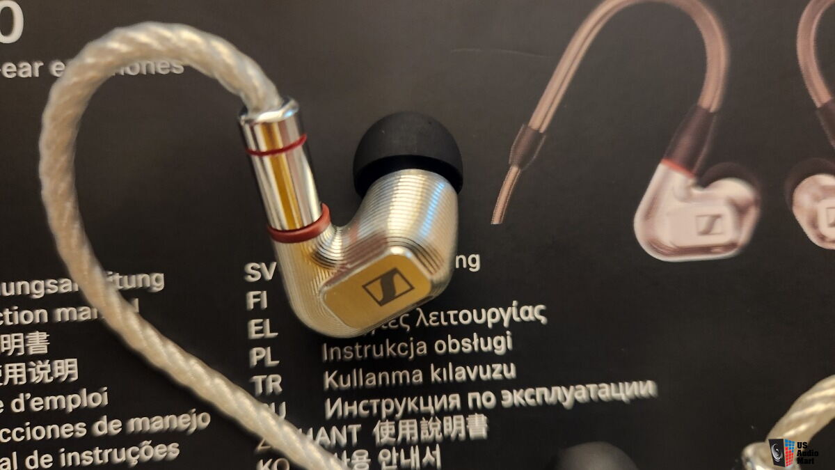 Senheiser IE900 IEM's W/ Upgrade cable and new OEM tips Photo #5036282 ...