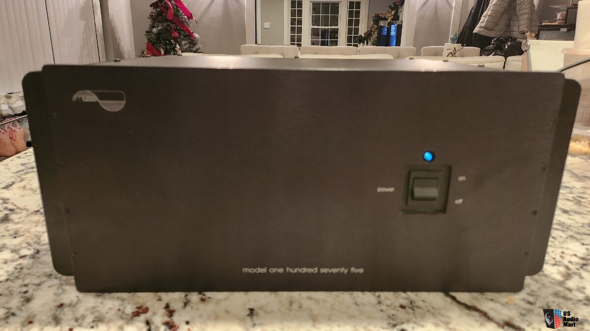 One Muse 175 mono block amplifier For Sale - Canuck Audio Mart