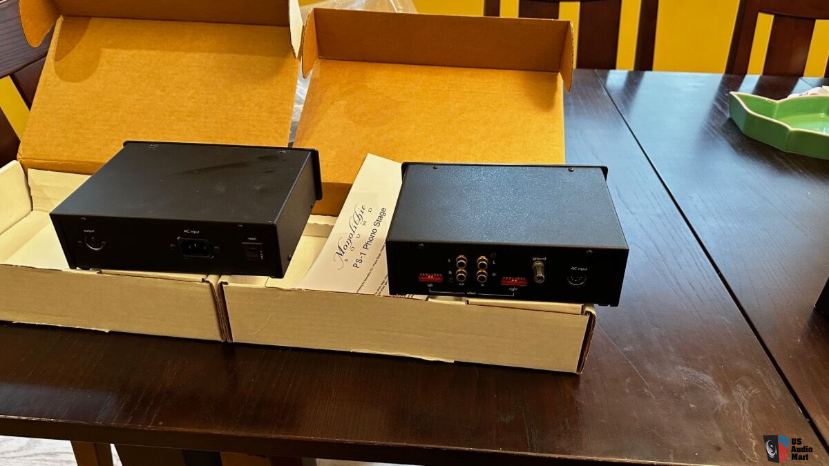Mint Monolithic Sound PS-1 Phono Preamplifier and HC-1 Power Supply ...
