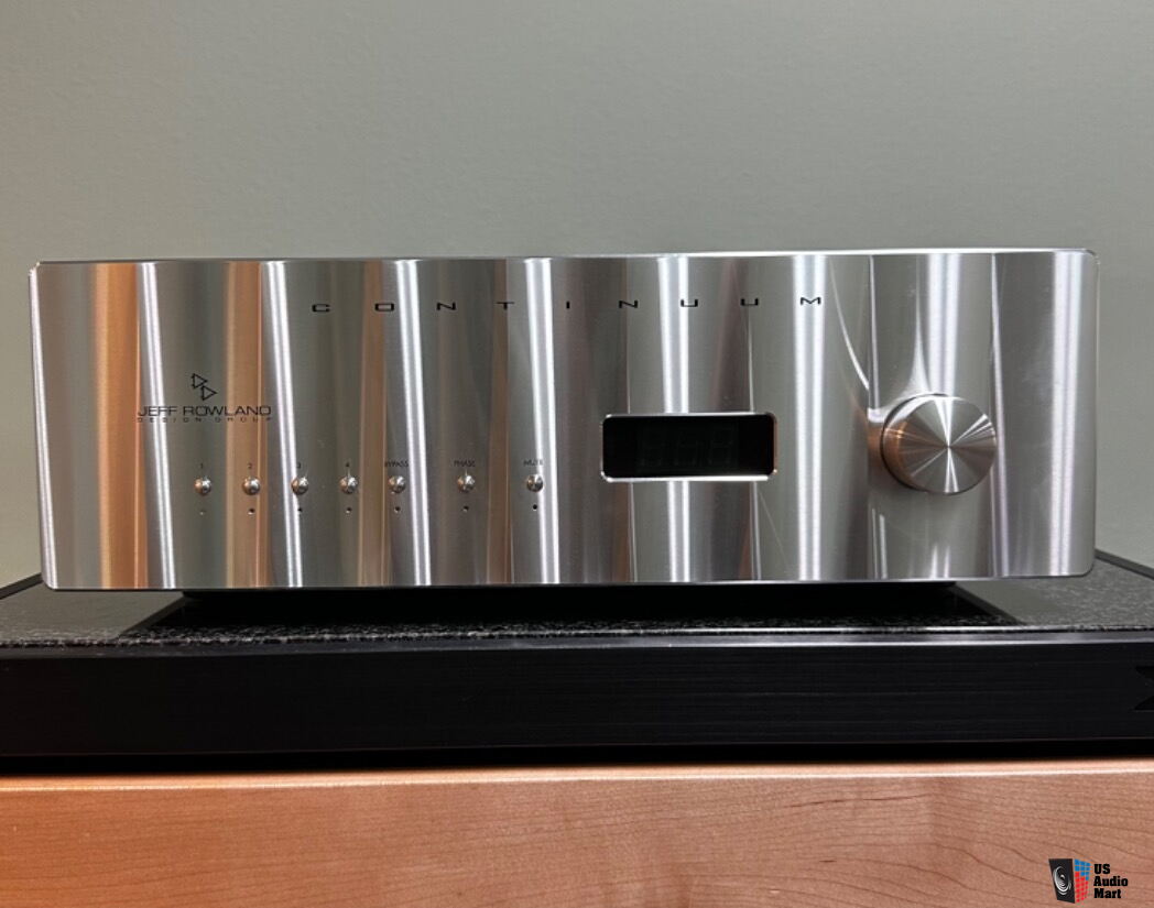 Jeff Rowland Continuum S2 W/Phono like new