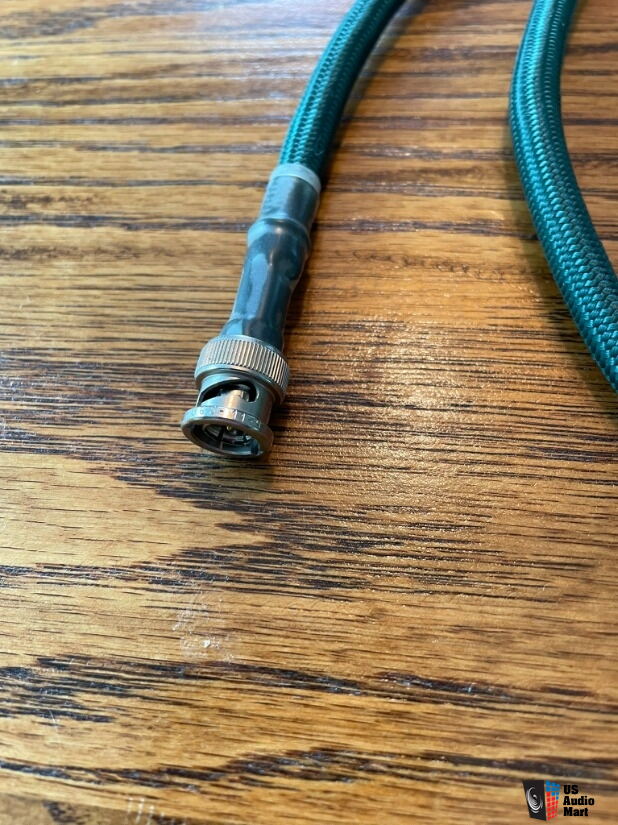 Black Cat Tron Mk III BNC digital cable - 1m - EC!