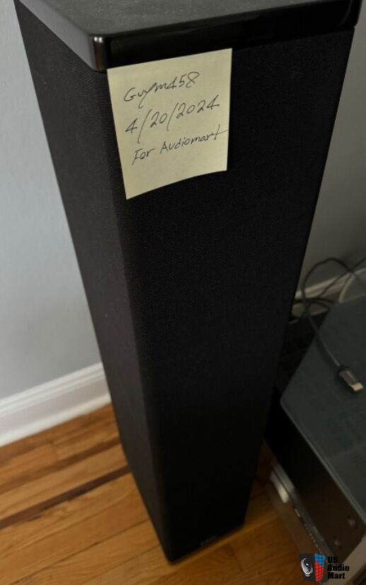 Definitive Technology BP8 Bipolar Tower Speakers - Pair