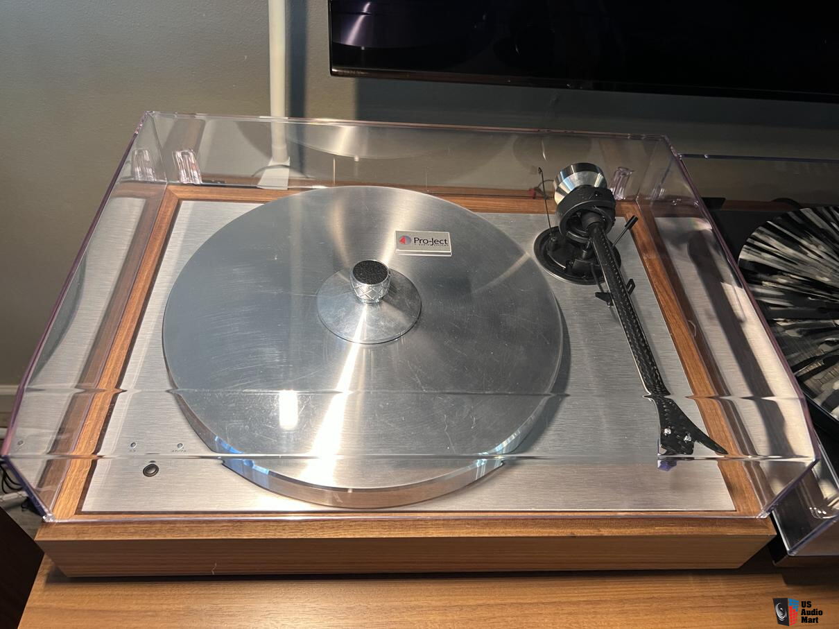 Pro-Ject The Classic SB Super Pack Turntable Photo #5048635 - US Audio Mart