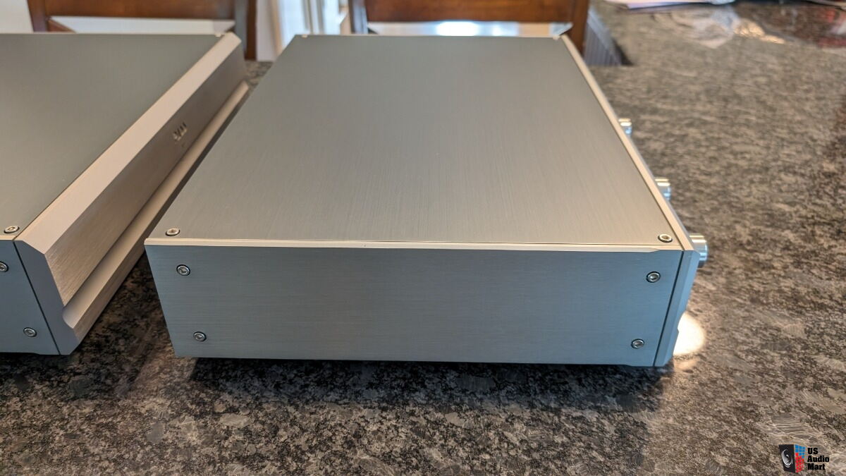 Pass Labs XP25 Phono Preamp Photo #5050492 - US Audio Mart