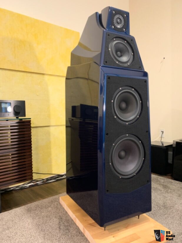 A most perfect Wilson Alexia! Stunning, like new-out-of-the-box. Comes ...