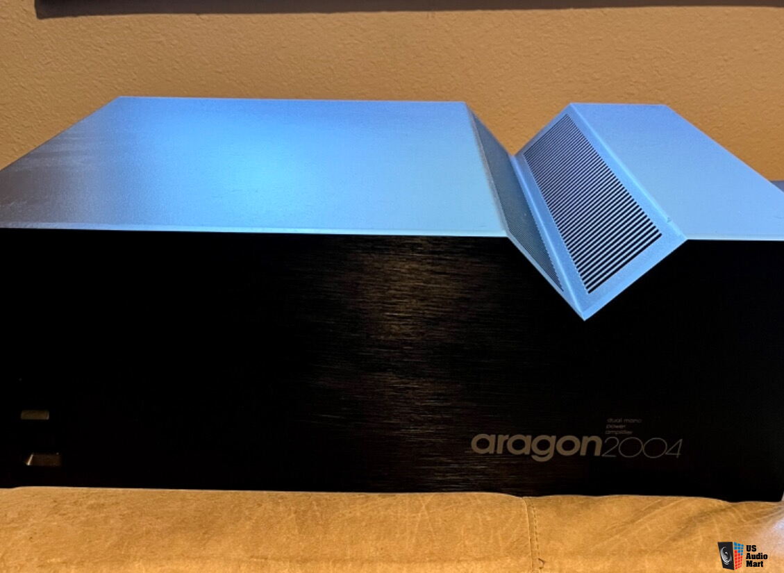 Aragon 2004 Amplifier / Aurum PreAmp w/Ingot power supply Photo ...