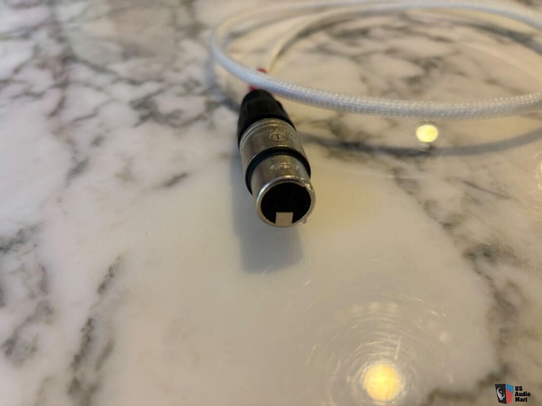 Silver Resolution Reference Balanced Interconnects - 3 feet - Signal Cable