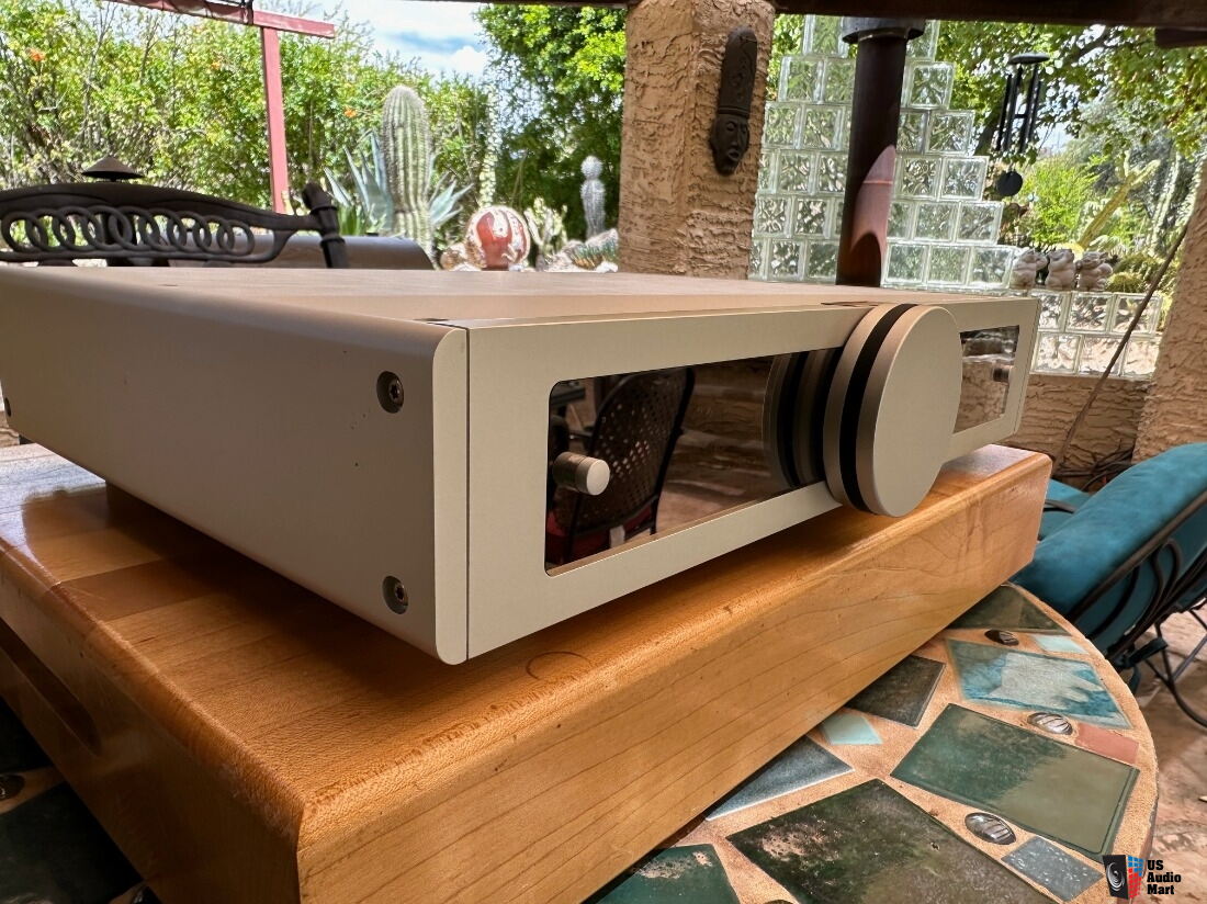 BMC Audio MCC1 Signature Phono Preamplifier Photo #5063913 - US Audio Mart