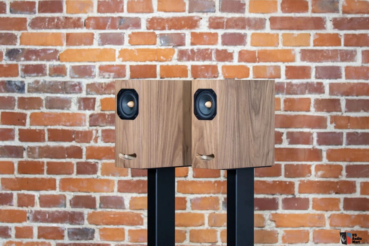 Closer Acoustics OGY bookshelf loudspeakers -pair- WALNUT veneer - OPEN ...