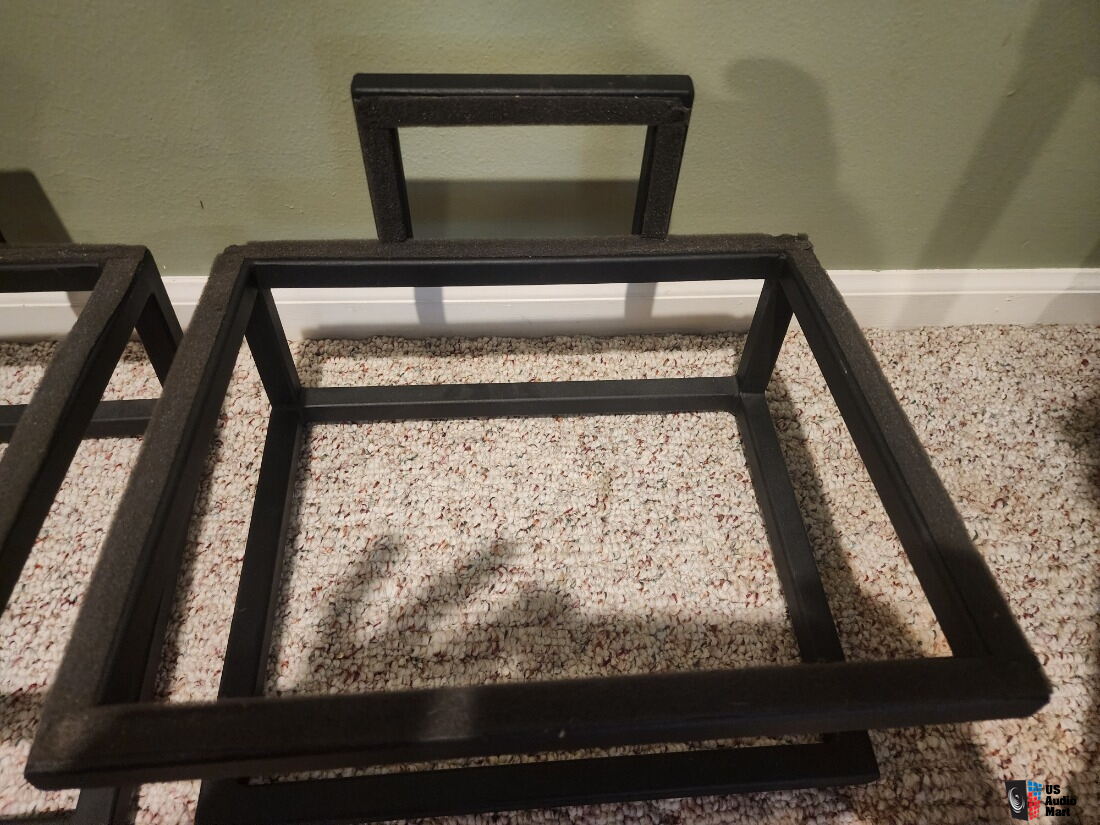 JBL L100 Classic Stands