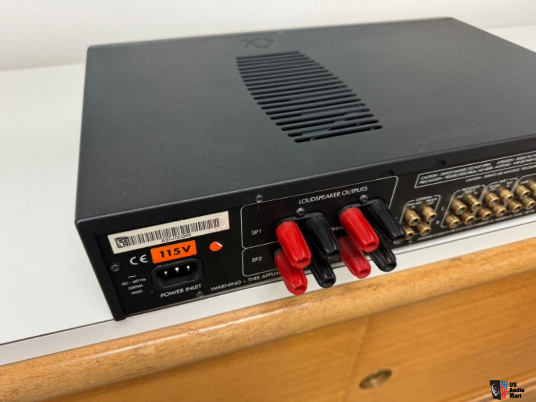 Arcam Alpha 9 integrated amplifier with MM/MC phono stage and remote ...