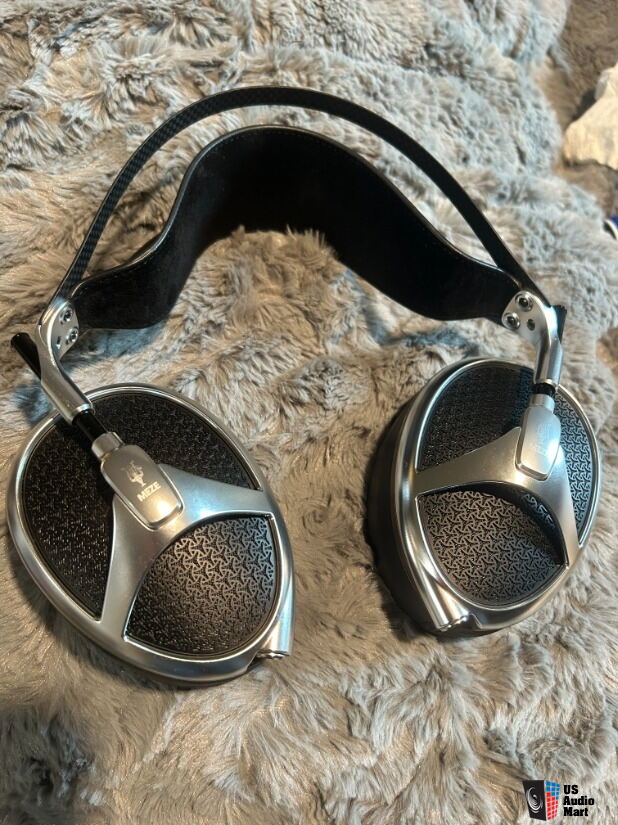 MEZE Elite with Silver Premium PCUHD Cable For Sale - Canuck Audio Mart