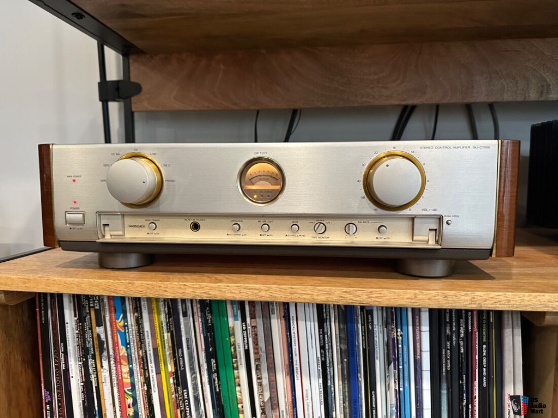 Technics SU-C7000 Preamplifier Photo #5146819 - UK Audio Mart