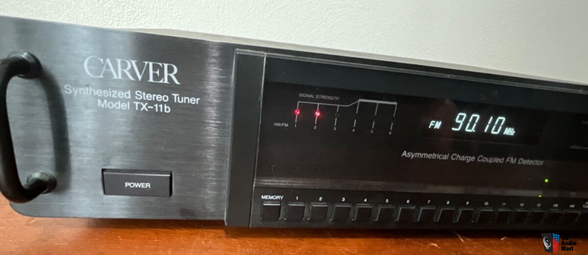 Carver Synthesized Stereo Tuner Model TX-11b Photo #5078669 - US Audio Mart