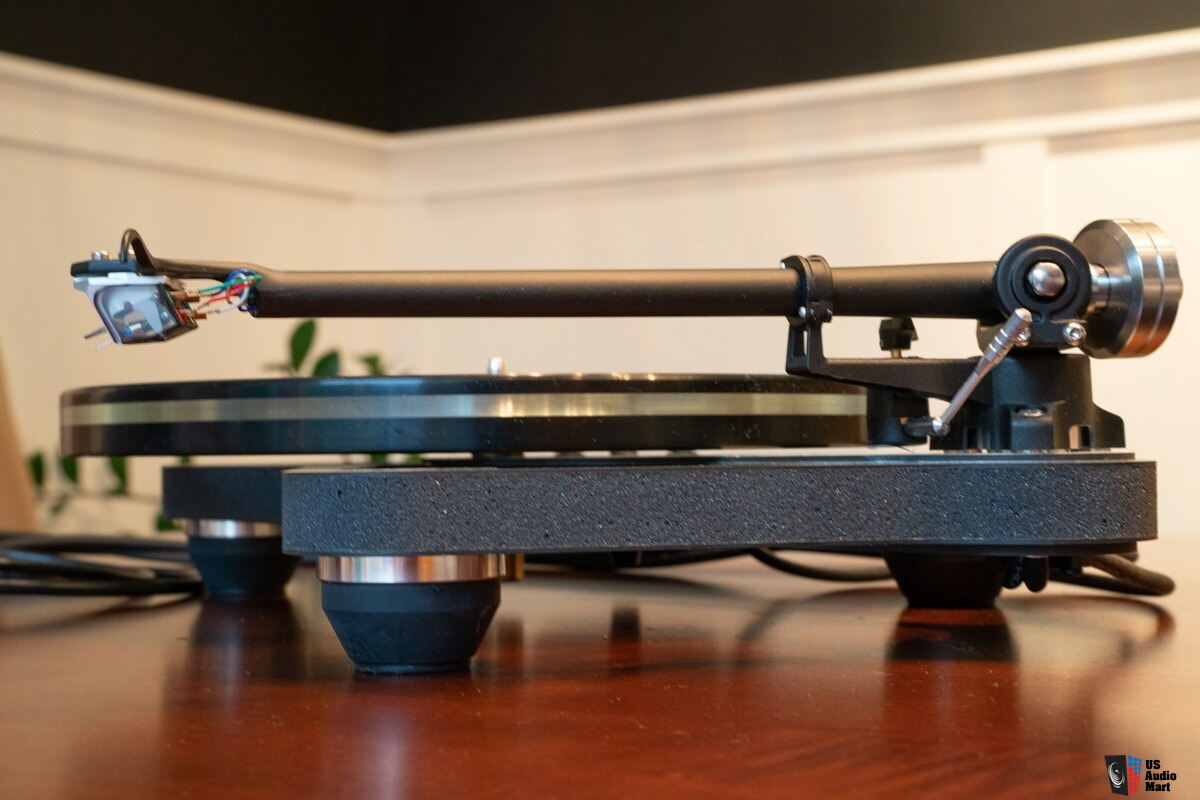 Rega P8 turntable with Apheta 3 MC cartridge Photo #5079563 - US Audio Mart