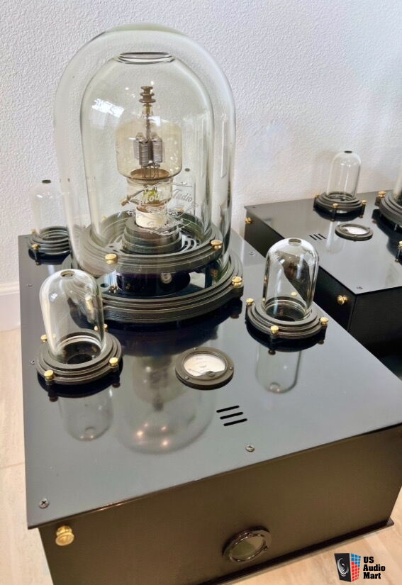 MOTH AUDIO m 304 TL Monoblock Tube Amplifier Chassis w/Large Glass Bell ...