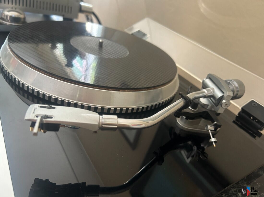 Vintage Sansui Direct Drive SR-838 Quartz Servo Turntable Photo ...