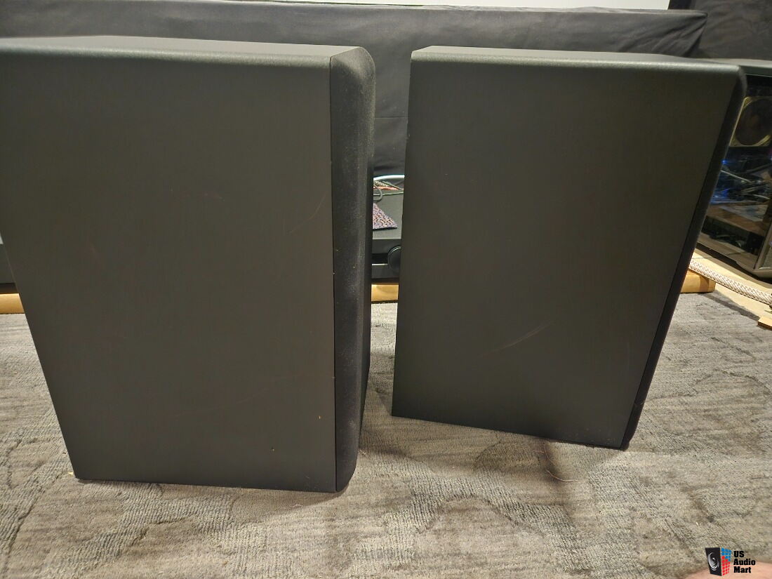 Rythmik f8 pair