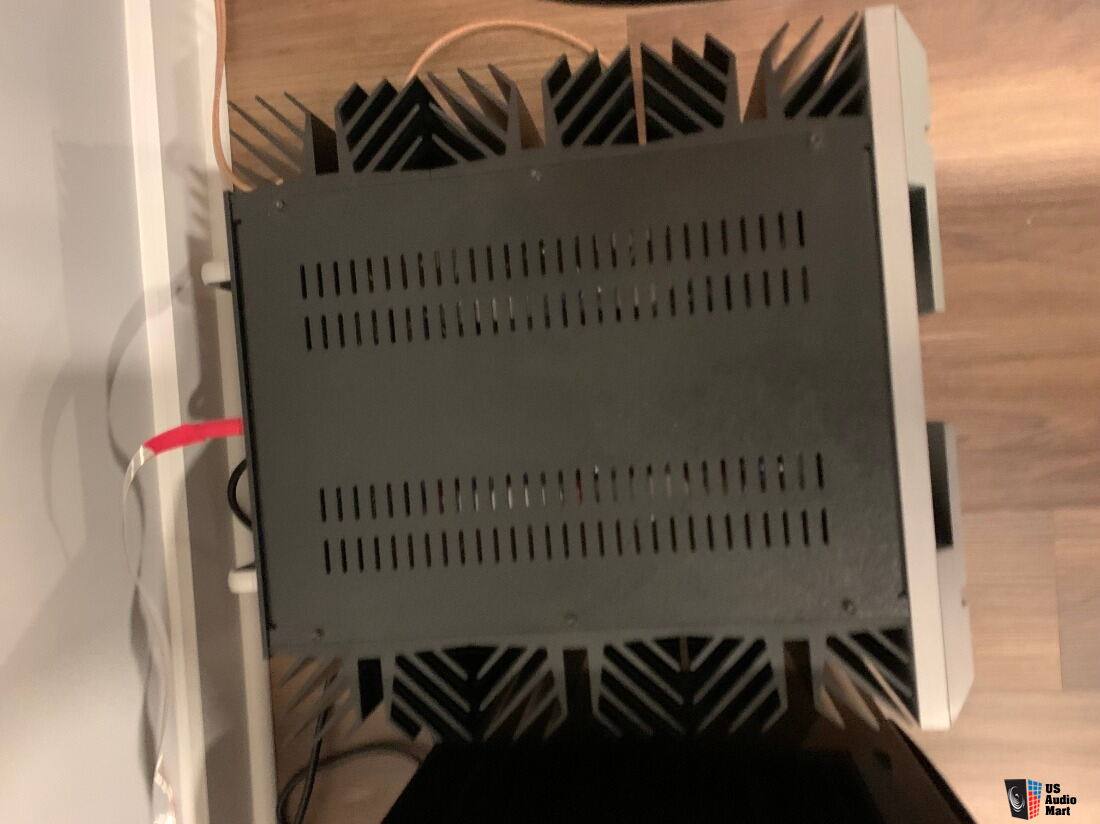 Pass Labs XA160.5 Mint Condition- Second Owner