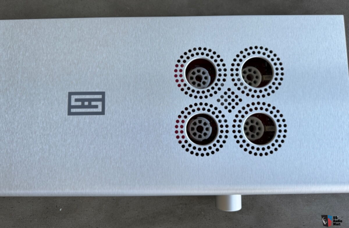 Schiit Freya + Preamp - MINT w Upgraded Tubes! Photo #5090539 - US ...