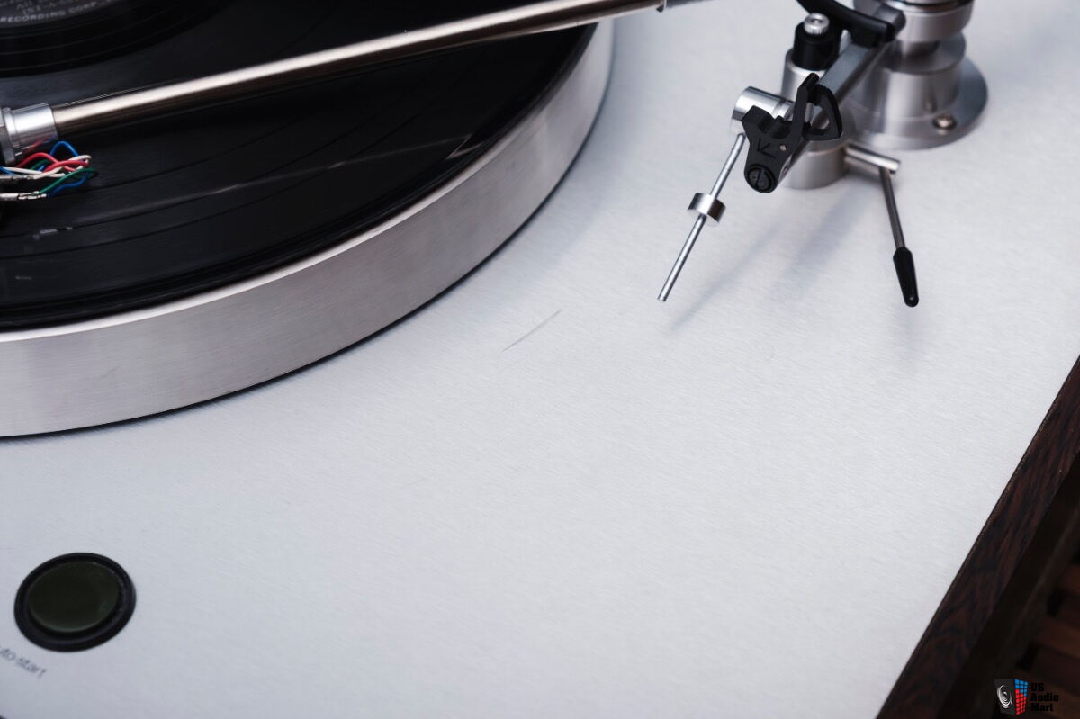 Luxman PD-277 Turntable with Micro Seiki tonearm Photo #5095020 - US ...