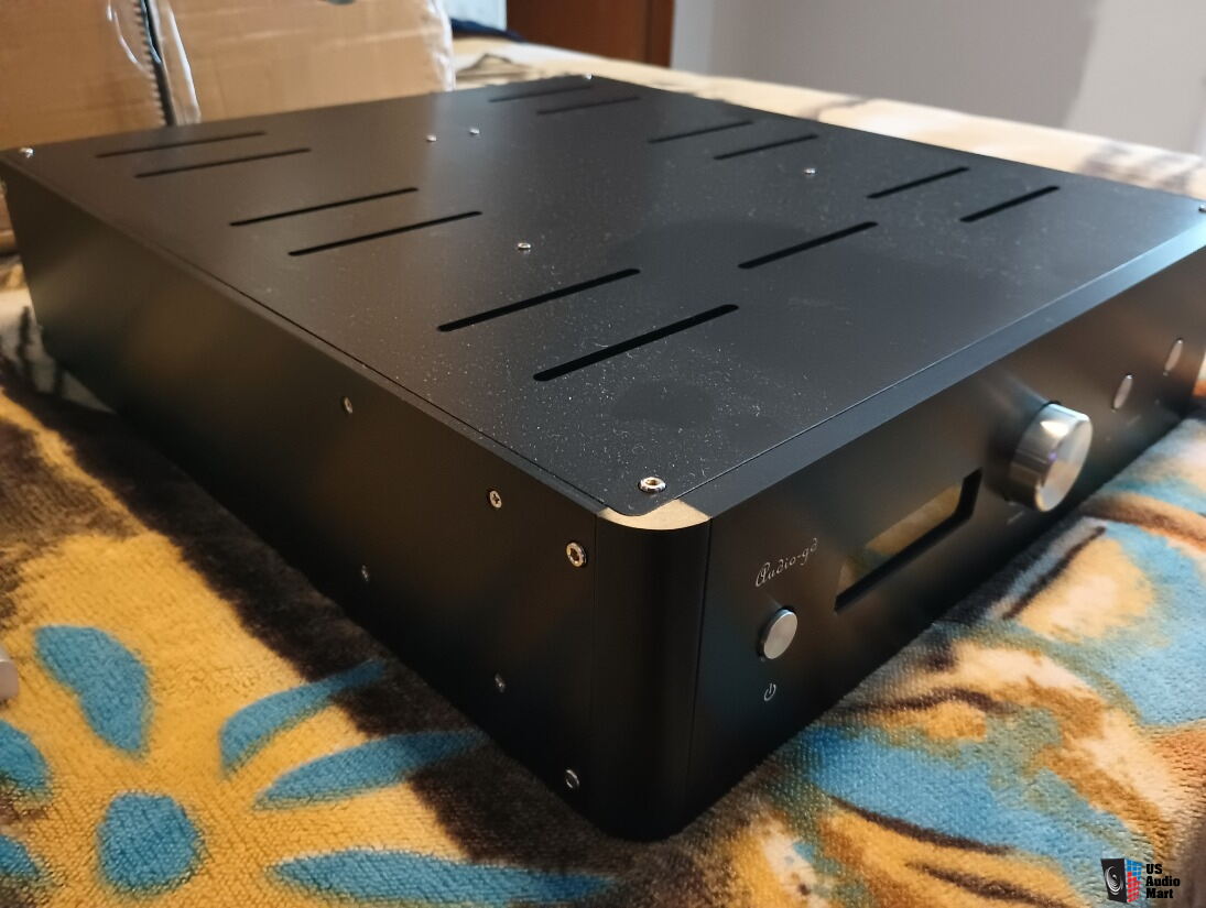 Audio GD HE-1le 10 Tube Pre-amp AS NEW Trades considered Photo #5095588 ...
